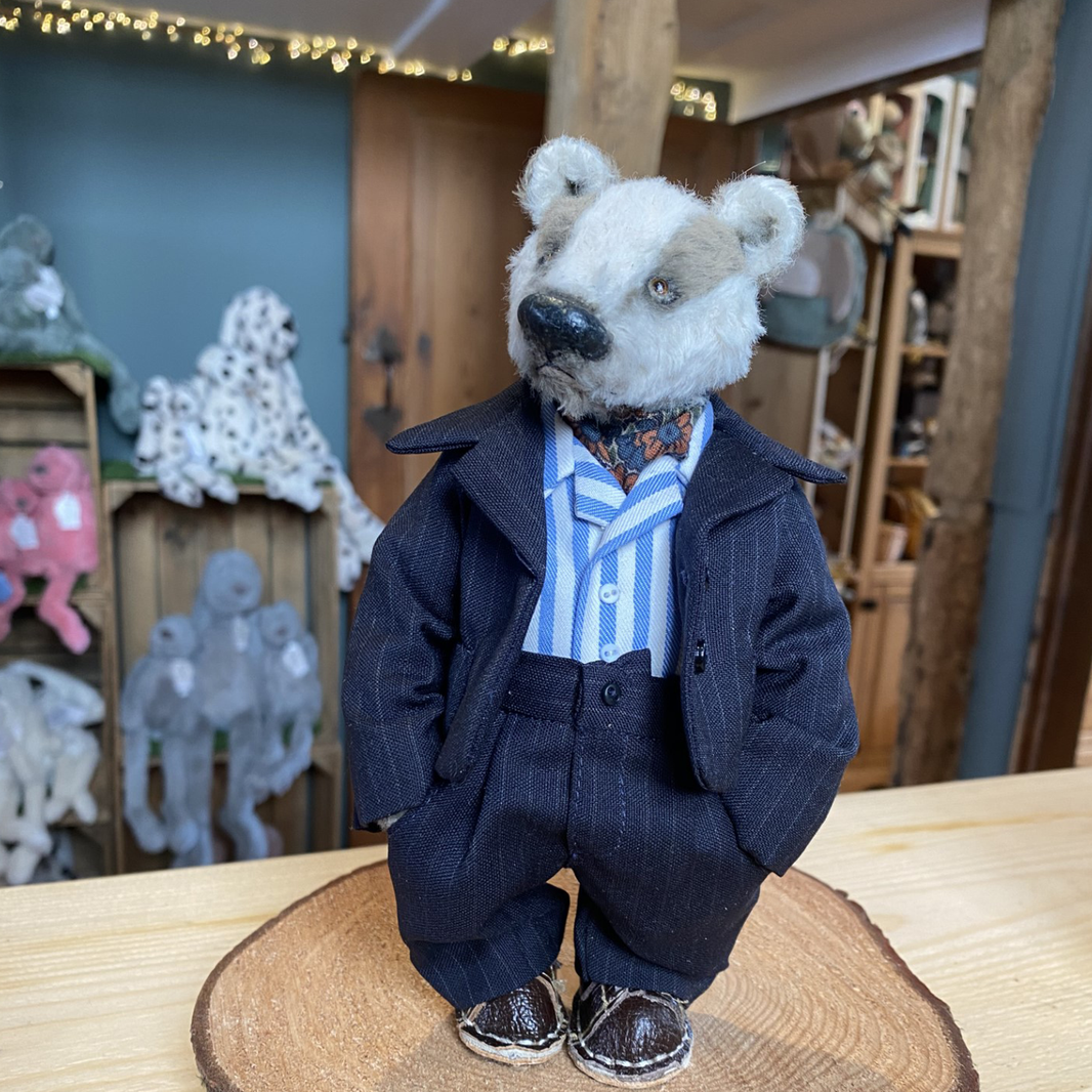 Out of the Woods Bears | Asquiths – Asquiths Bearpawium